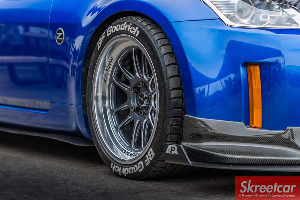 Cosmis Wheels XT-206R Gunmetal w/ Machined Lip Wheel 18x9.5 +10 5x114.