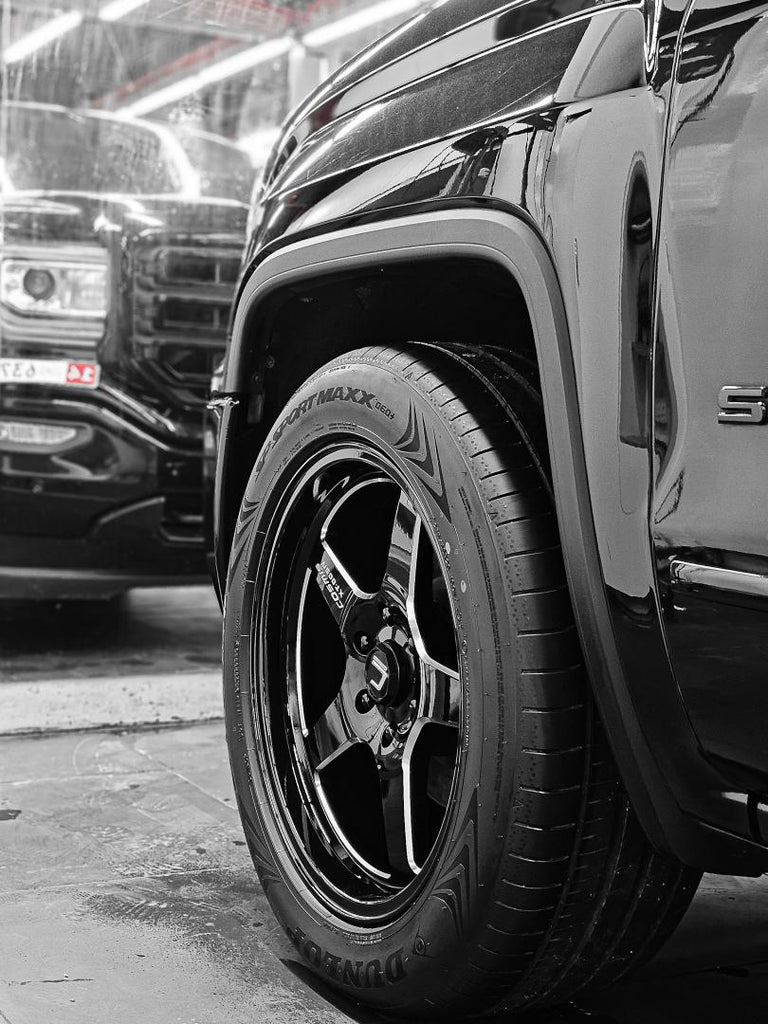 Cosmis XT-005R Black w/ Machined Spokes Wheel 20x9.5 +15 6x139.7 6x5.5 – Cosmis Wheels