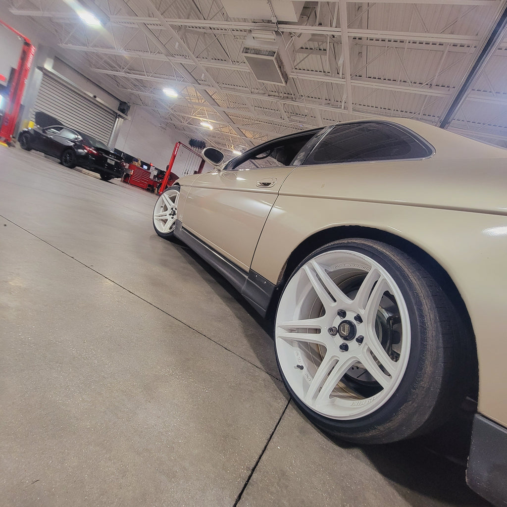 Cosmis Racing S5R Wheel White 18x10.5 +20 5x114.3 – Cosmis Wheels